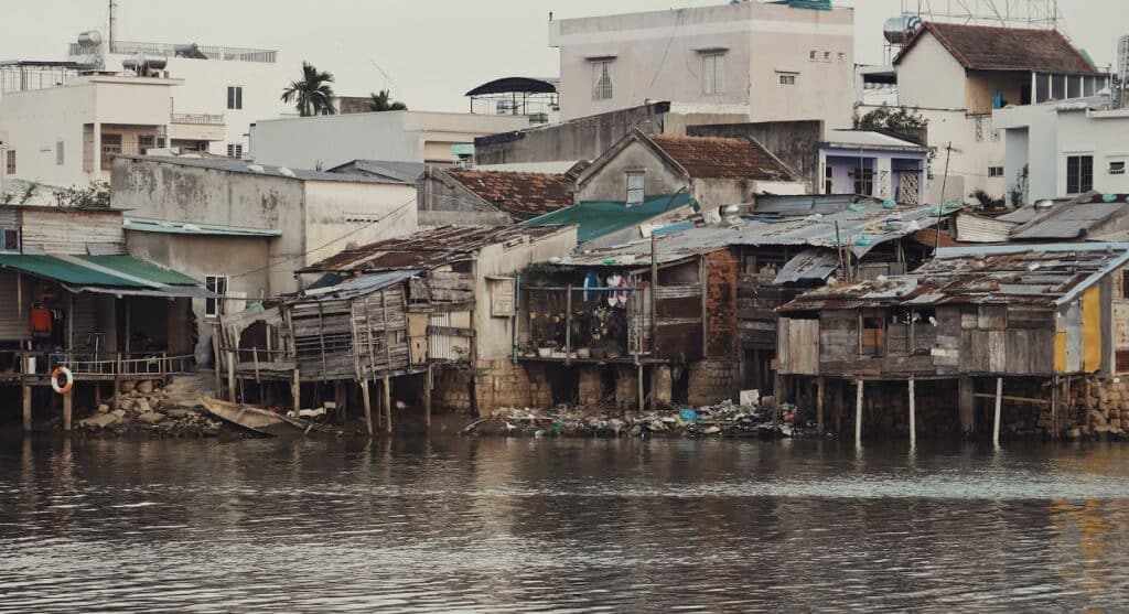 What are the three largest slums in Lagos? - Best Lagos Media Group